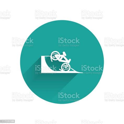 긴 그림자로 고립 된 거리 경사로 아이콘에 흰색 자전거 스케이트 공원 익스트림 스포츠 스포츠 장비 녹색 원 버튼입니다 벡터