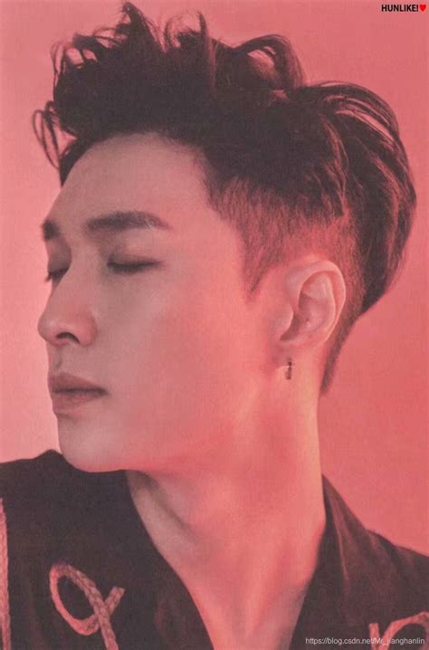 用html制作3d旋转正方形相册3d正方体旋转相册代码 Csdn博客