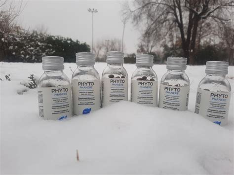 عکاسی تو روز برفی از محصولات با کیفیتمحصولات با کیفیت مثل برف سپید و امید Mohammad Alvandi