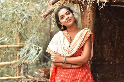 Actress Nandhini Reddy At Seetharamapuramlo Movie Press Meet Photos 12 158586 Kollywood Zone