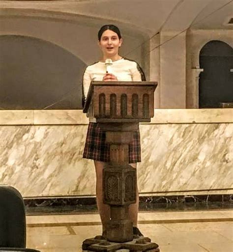 ჩვენი სკოლის მე 11 კლასის ფოთის N6 საჯარო სკოლა