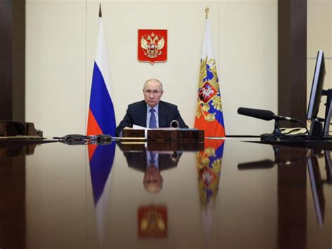 Гаагийн шүүхээс В Путиныг баривчлах шийдвэр гарсан тул тэрээр БРИКС ийн уулзалтад цахимаар