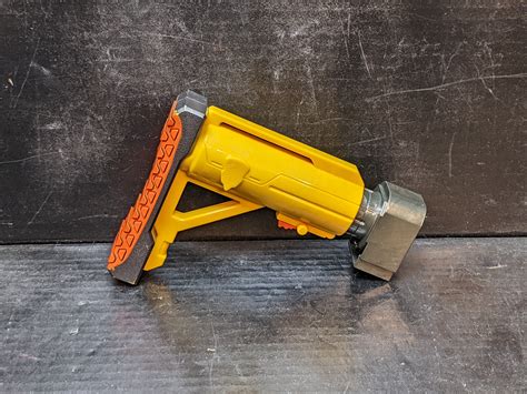 Nerf Raider Shoulder Stock Blaster Barn