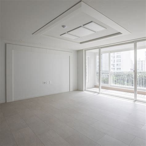 지저분한 장식재를 화이트로 바꾸면 훨씬 깨끗해져요 라이프스타일 슈퍼앱 오늘의집