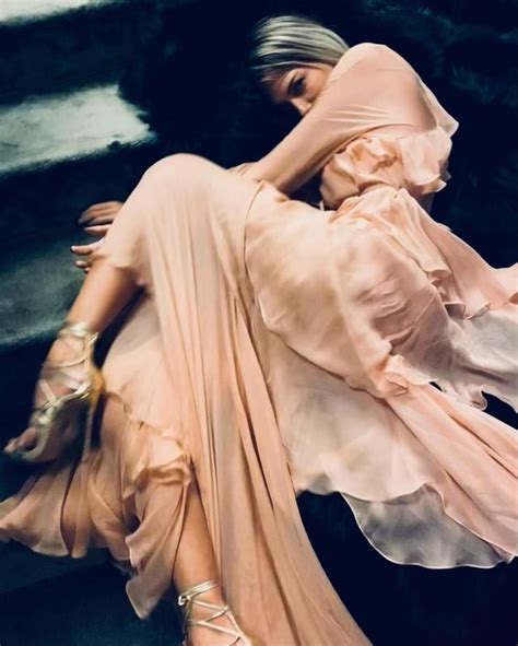 Roxana A Model From Milan Italy