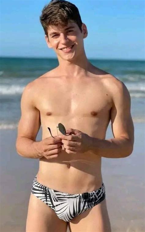 Bulging On The Beach Houtex2019