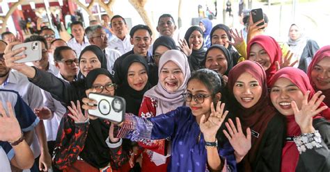 Education Minister Denies Slow Teacher Transfer Process New Straits Times