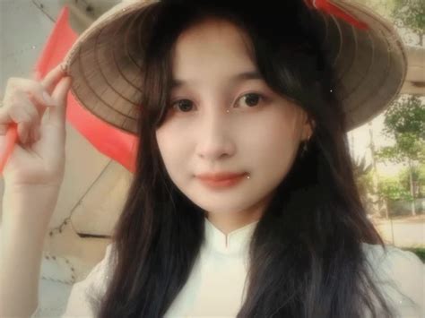 Video Của Trang Dtrang2108 Với Bản Nhạc Nhạc Nền LỒn ĐẸp GÁi ️