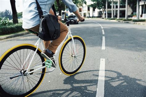 Active Commuting Rg Magazines Go Green