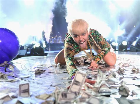 Miley Cyrus Kicks Off Bangerz Tour Enters On A Tongue Slide And Wears