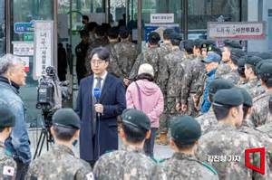 사전투표 첫날 오전 10시 투표율 3 67 …대선 급 투표율 보여 아시아경제