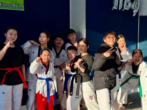 Таеквондо Хүүхдүүддээ эд баялаг бэлэн амьдрал биш мөрөөдөл зорилго өрсөлдөх чадвар тууштай