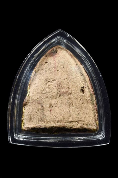 หลวงพ่อโต กรุวัดบางกระทิง 6 16 พิมพ์มารวิชัยเนื้อดินเผาปิดทองรองรักสุดคลาสิคมีเสน่ห์ครับจ