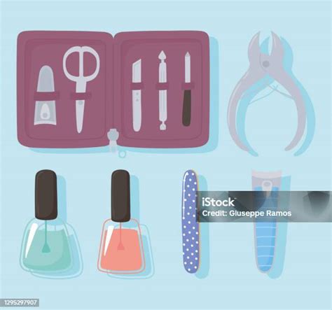 매니큐어 및 페디큐어 케이스 와 도구 파일 및 네일 클리퍼 매니큐어 세트 아이콘 손톱깎이에 대한 스톡 벡터 아트 및 기타 이미지 손톱깎이 가위 강철 Istock