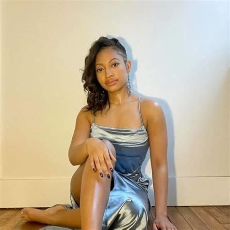 Aleisha Allens Feet