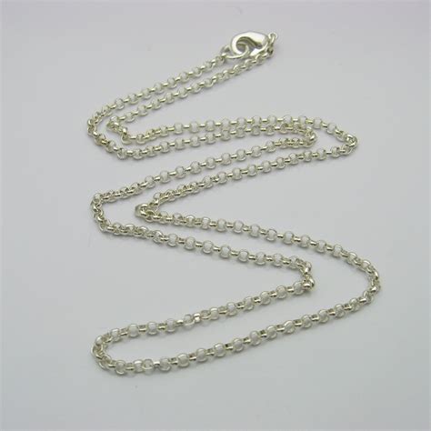 Sterling Silver Rolo Chain Necklace A Timeless Impression
