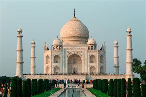 15 Unforgettable Facts About Worlds Most Iconic Landmarks