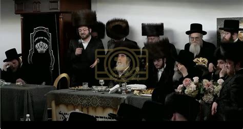 א בליק לייוו פולע ווידעא פון דעם היסטארישע מעמד התחלת כתיבת ספר תורה