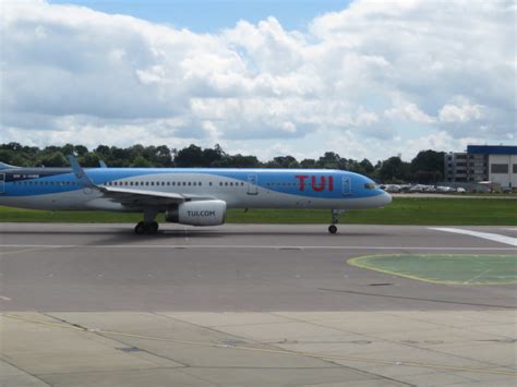 機体記号 G Oobb トゥイ・エアウェイズ 航空機体ガイド Flyteam フライチーム