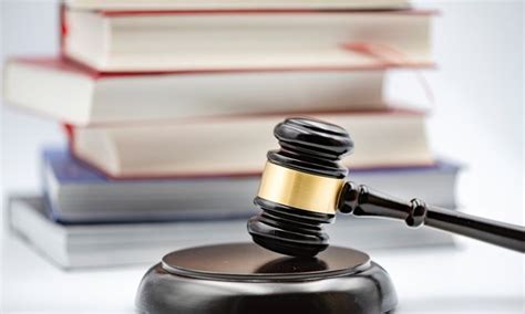 Висшият законодателен орган на Китай ще преразгледа Закона за защита правата на жените