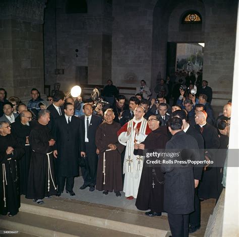 Pope Paul Vi Accompanied By Franciscan Monks Visits The Church Of