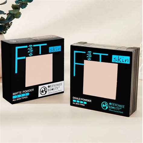 Imported Compact Powder With Light Diffusing Particles For A Flawless