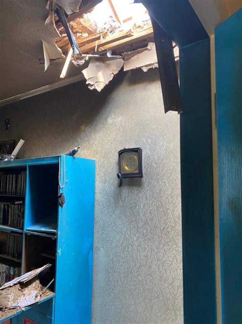 Загинула людина та є поранені поліція документує наслідки російської атаки на Нікопольський