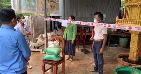ប្រជាពលរដ្ឋមានជីវភាពខ្វះ ខាតប្រមាណជិត៧០០០ គ្រួសាររស់នៅតំបន់បិទខ្ទប់ក្នុងក្រុងសៀមរាបទទួល