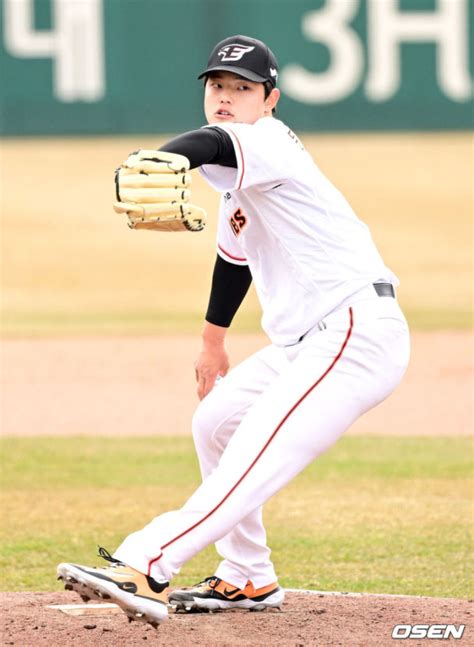 더쿠 한국야구 마지막 황금세대가 될 확률이 높은 2003년생 선수들