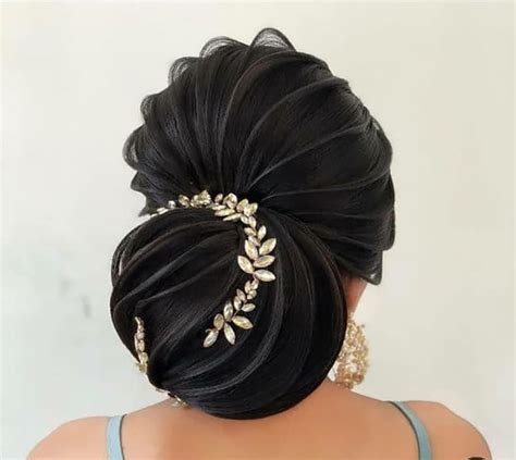 مدل مو مجلسی، مدل شینیون مو با پیراهن بلند عکس مدل مو باز و بسته مجله