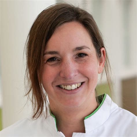 Laura Schrams Instagram Twitter And Facebook On Idcrawl