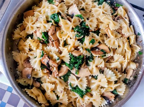 Farfalle Pasta