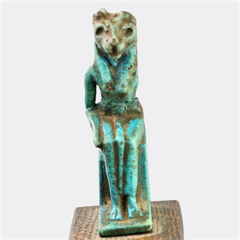 Egyptian Faience Amulet Of Sekhmet Enthroned