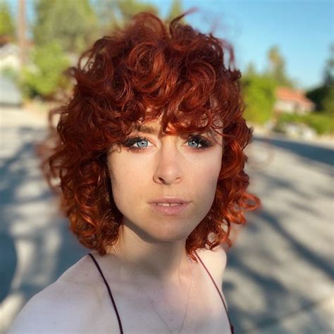 Kiesza Hair Style