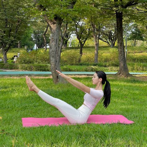 야외 필라테스📸💕 매주 저를 위해 쓰는 시간은 운동과 자기계발이에요 스터디를 하면서 내가 잘하는건 또 무엇일까 그리고 좋아하는게 무엇일까 이 부분에서 타인에게 영향력를