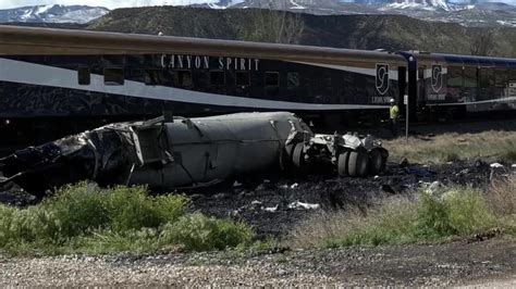 Utah Bound Luxury Train Derails Stranding Passengers