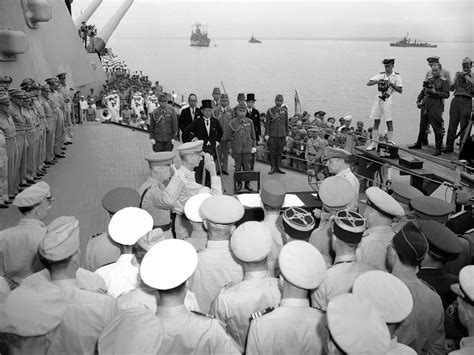 Las Impactantes Fotos De Max Desfor El Gran Fotógrafo De Guerra Que