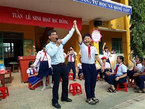 REVIEW Trường tiểu học Thực Hành Sư Phạm Phường 6 KiddiHub