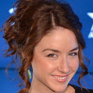 Erin Karpluk Age Family Bio Famous Birthdays