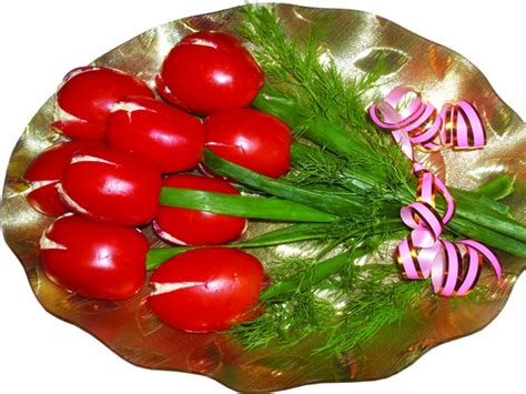 ტიტების თაიგული ლამაზი და გემრიელი მშობლები