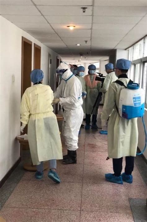 我被集中隔离的真实经历 澎湃号·政务 澎湃新闻 The Paper