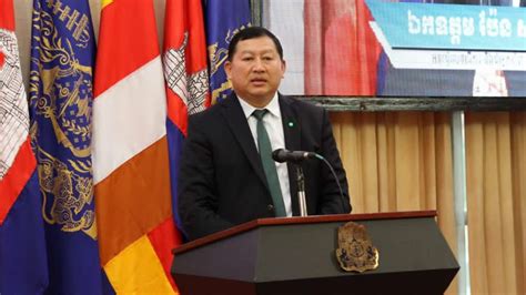 ដើម្បីធានាតម្លៃស្រូវ អង្ករ ក្រសួងពាណិជ្ជកម្ម នឹងបង្កើតឃ្លាំងស្តុក និងឡសម្ងួត Tnaot