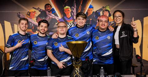 [발로란트 챔피언스] 세계 챔피언 Eg “지금까지의 모든 노력이 다 기억되길”