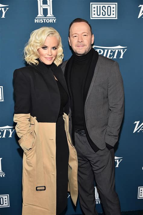 Donnie Wahlberg Wife Jenny Mccarthy Sleep Together On Facetime Us Weekly