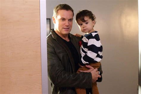Saving Hope Saving Hope Foto Michael Shanks I Foto 4 Sobre 198