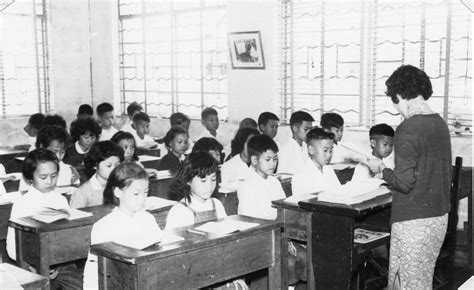 Macao A History Class