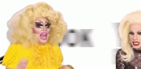 Trixie Trixie Mattel GIF Trixie Trixie Mattel Katya Discover Share GIFs