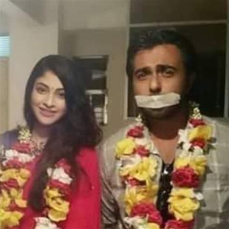 অদ্ভুদ কাছে আসার গল্প।