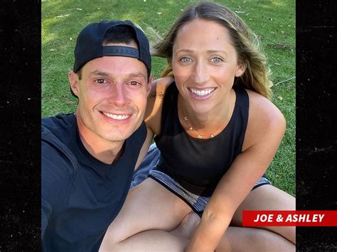 Dodgers Star Shohei Ohtani Ts Teammates Wife A Porsche For Christmas