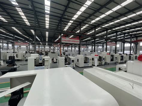 Sgsk Fanuc Control System Cnc Milling Machine Vmc650 Centro De Mecanizado Cnc Machining Center